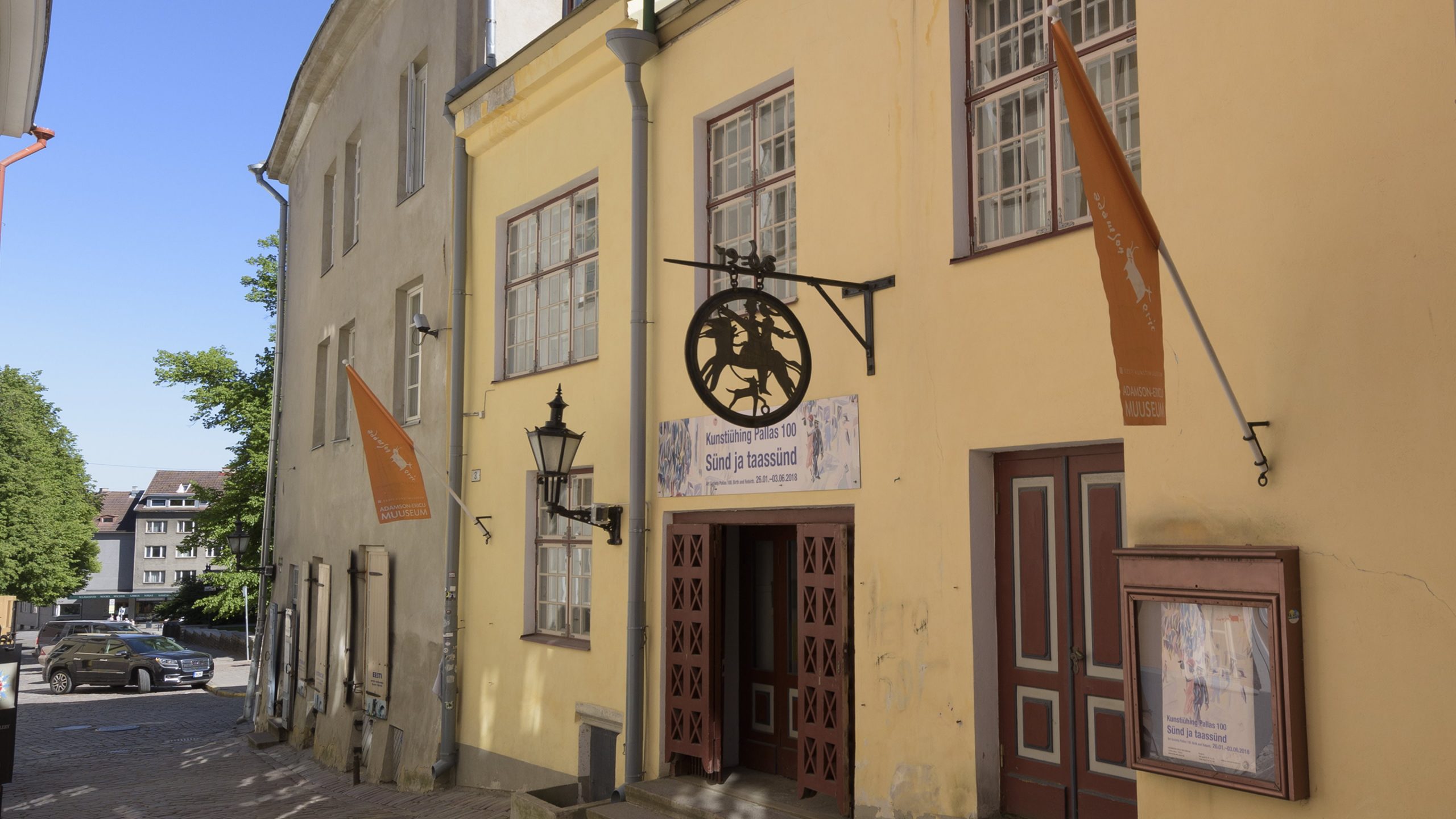 Ajalugu ja hoone - Adamson-Ericu muuseum